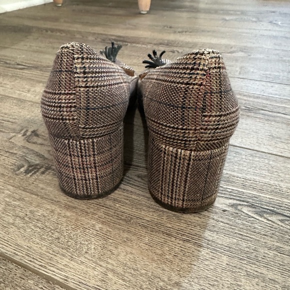 J. Crew | Shoes | J Crew Avery Heels Aso Kate Middleton | Poshmark